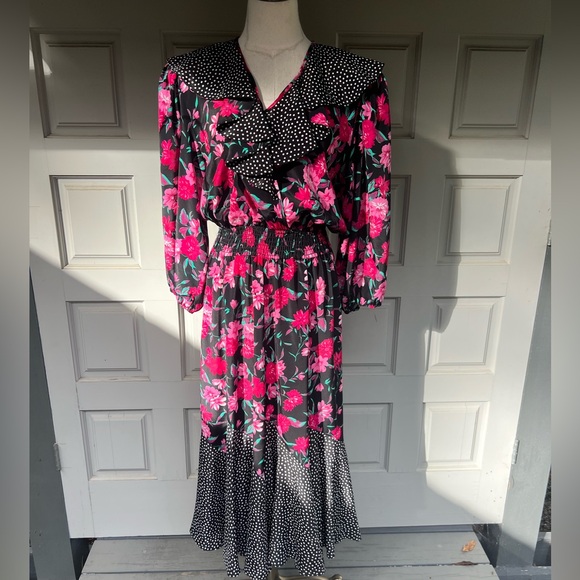 Susan Tudor | Dresses | Vintage 8s Susan Tudor Freis Style Hot Pink ...